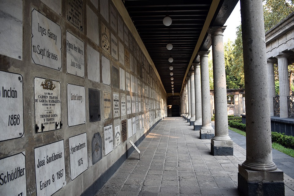 Museo y Panteón de San Fernando